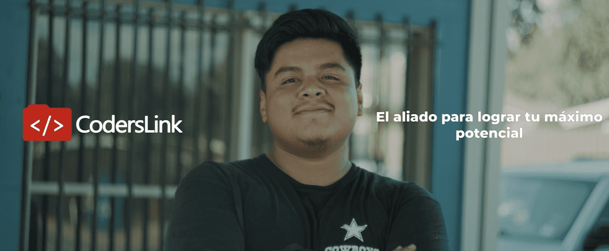 Crecimiento Profesional con CodersLink: Historia de Luis